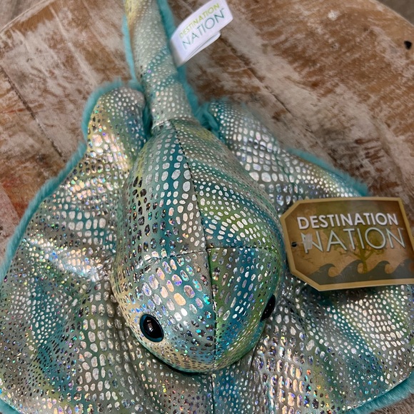 Aurora | Toys | Nwt Aurora Destination Nation Titanium Plush Stingray ...